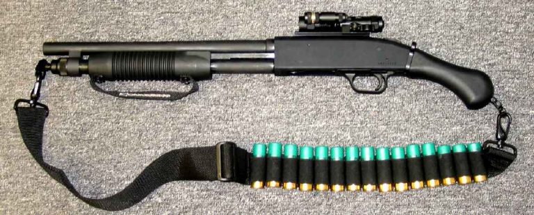 New Mossberg 590 Shockwave Tactical, 12 or 20 Ga., Flashlight / Laser ...