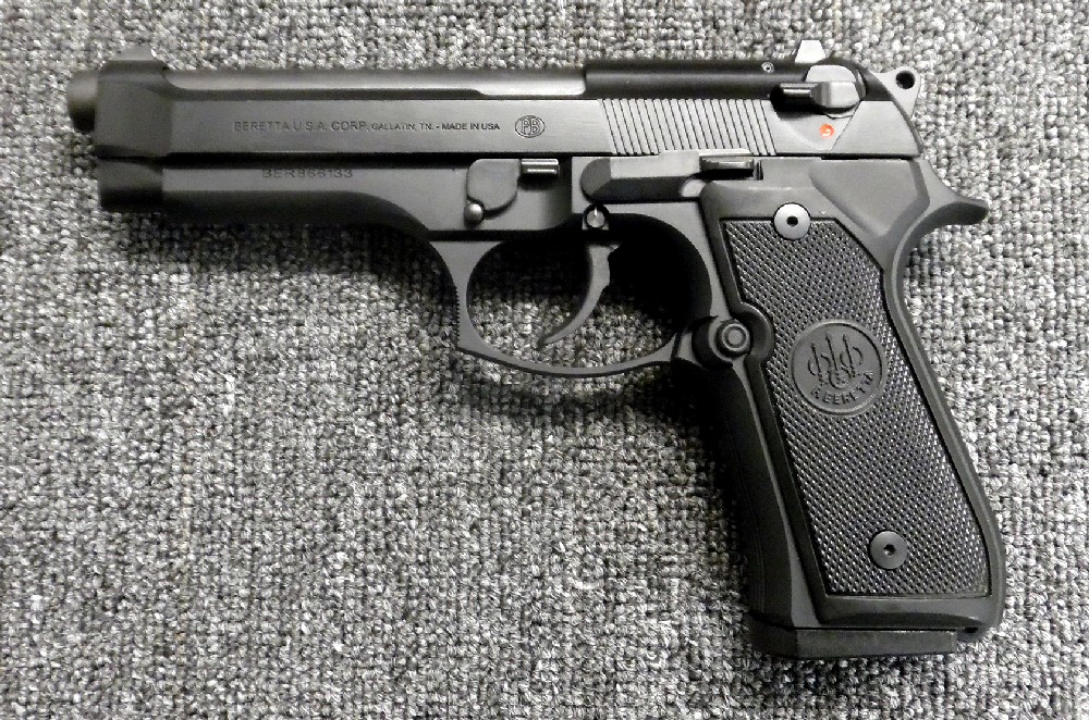 Preowned, Excellent Condition, Beretta 92FS Full-Size Metal Frame ...